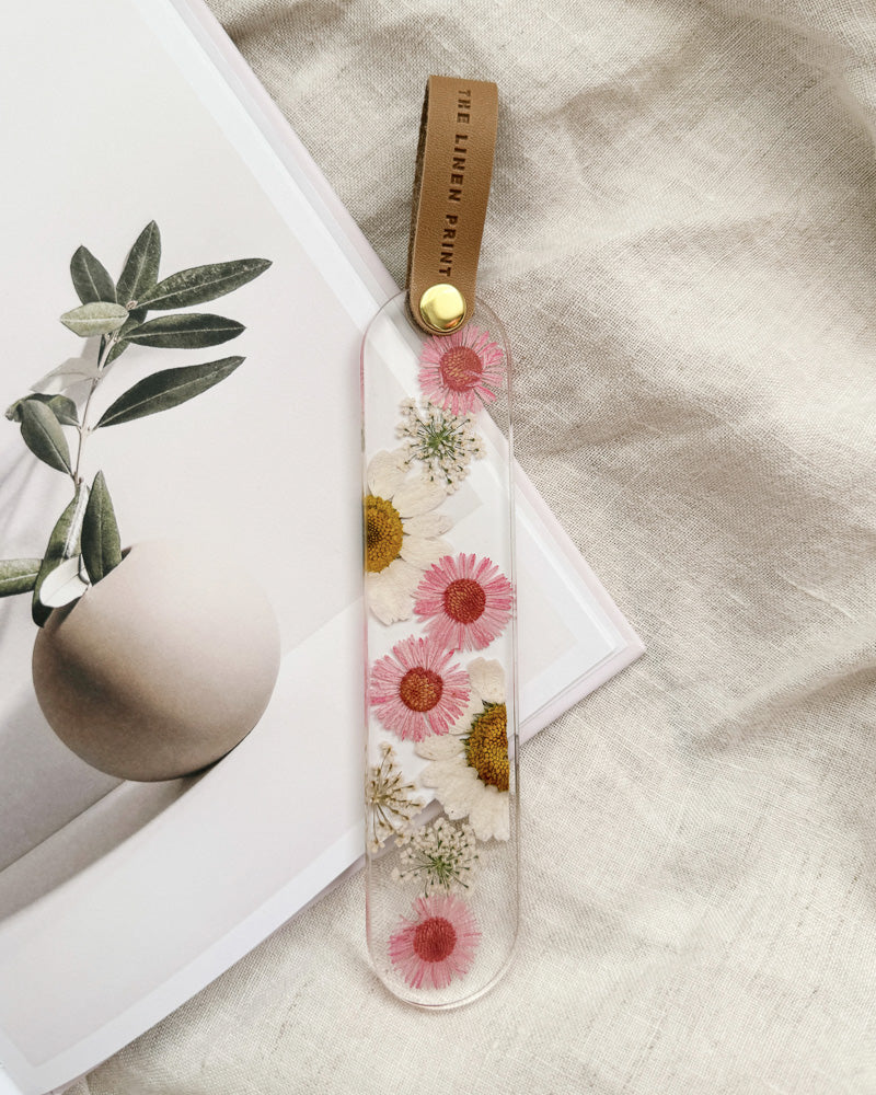 The Bookmark - Flora four – The Linen Print