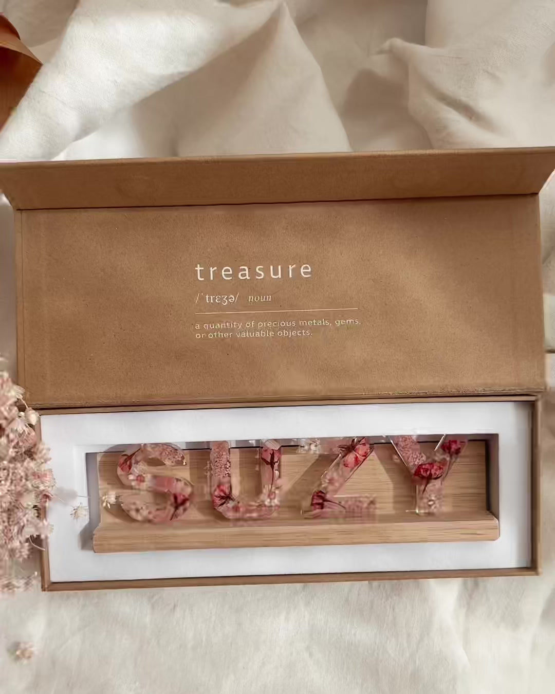 The Treasured Letters®️- Rosé (limited edition) – The Linen Print