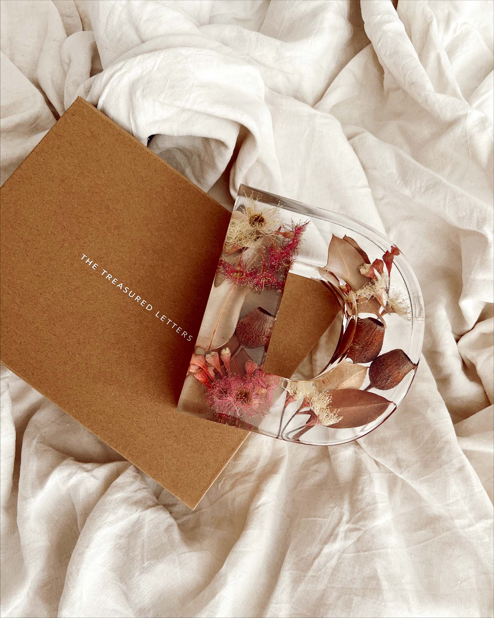 Large Treasured Letters™ – The Linen Print