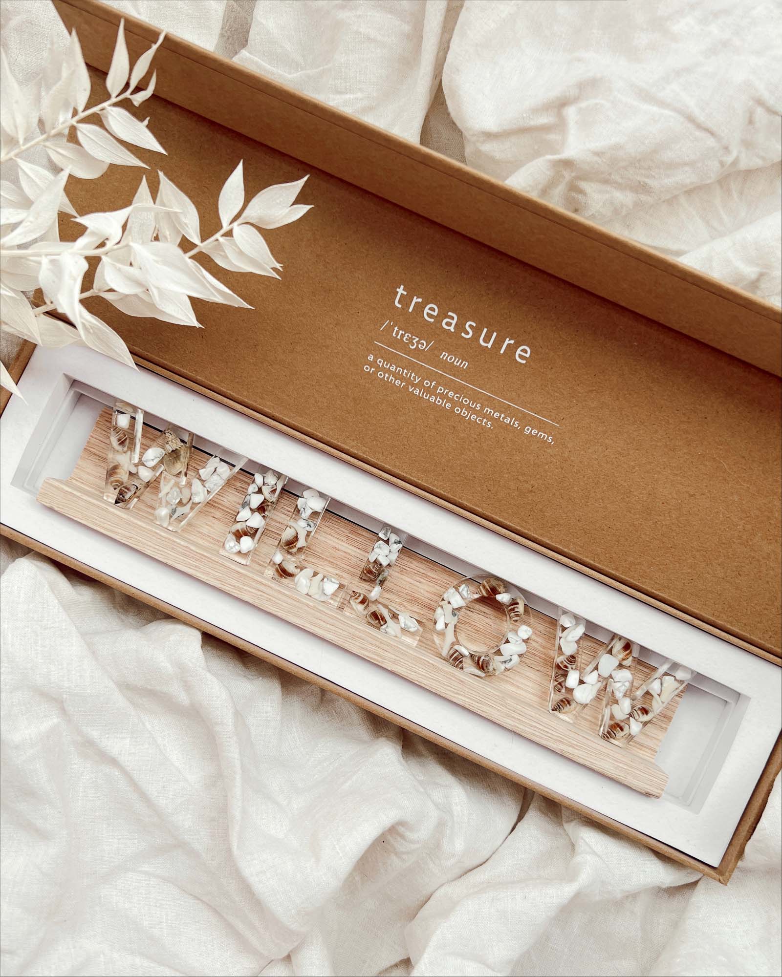 The Treasured Letters®️ - Natural – The Linen Print