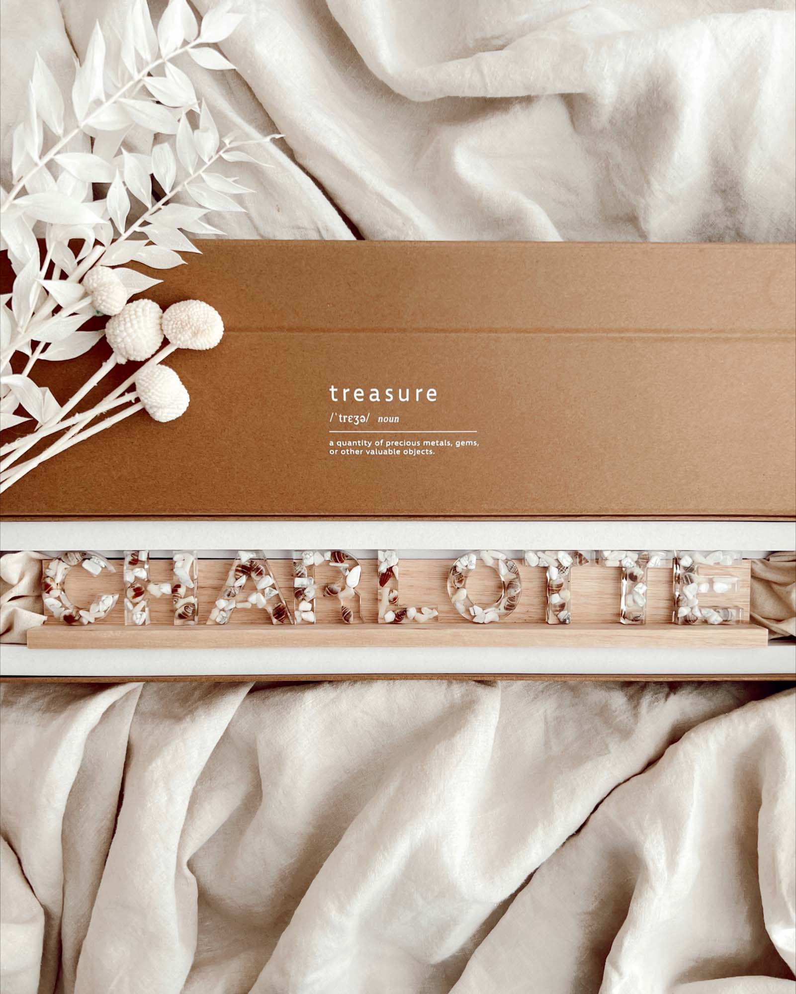 The Treasured Letters®️ - Natural – The Linen Print